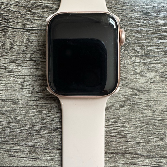 Apple | Wearables | Apple Smartwatch With Black Display And Cream Band ...